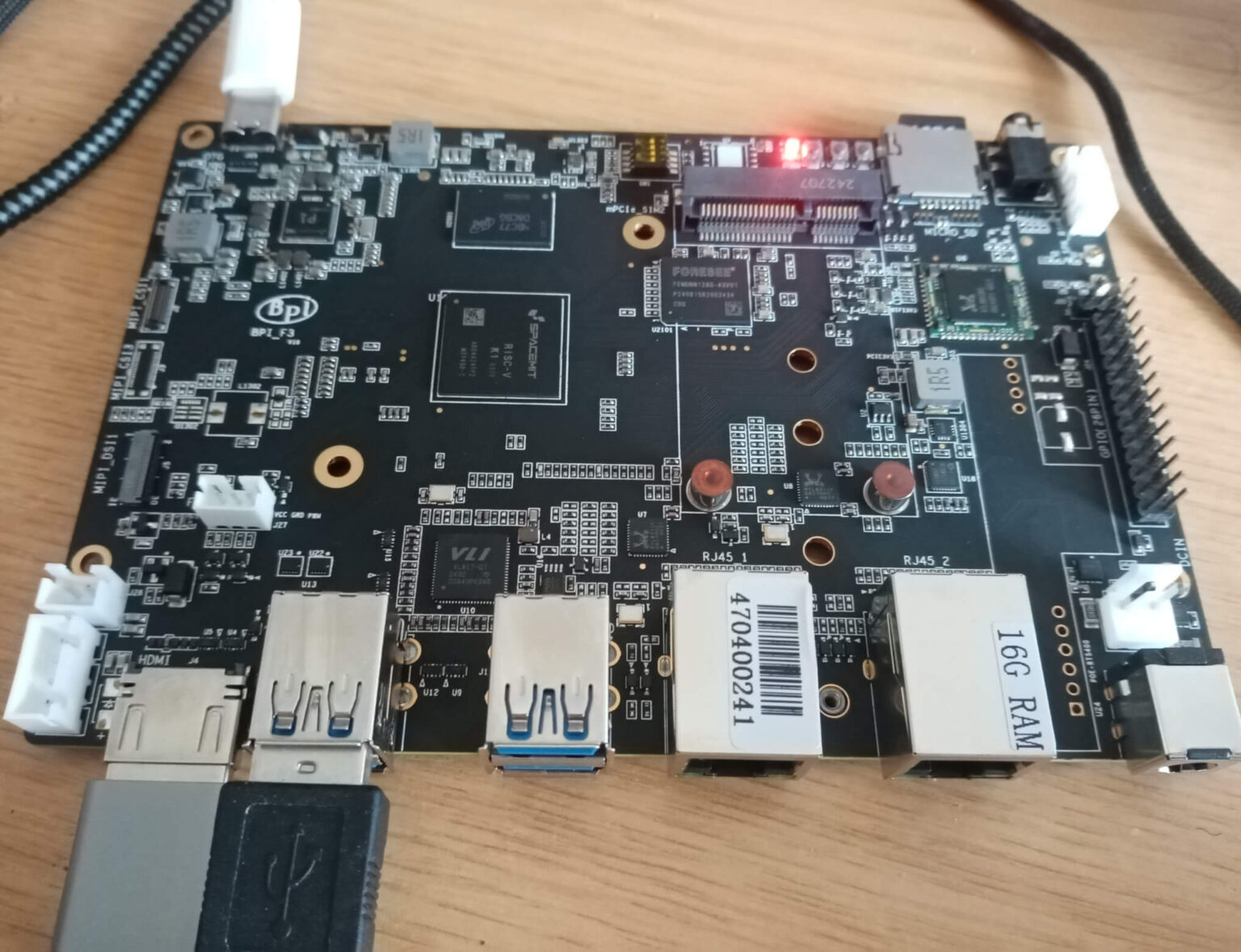 Banana Pi BPI-F3 Single Board Computer Running Linux: Introduction ...